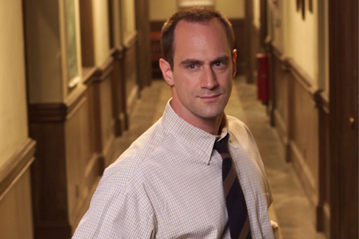 ¿Qué edad tiene Elliot Stabler en Law & Order?